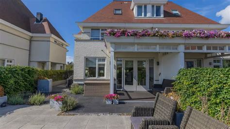 Binnenkijken In Villa Van Cabaretiere Tineke Schouten Buurvrouw Van