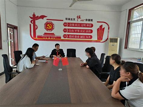 河南南阳邓州市人民法院：子女抚养权纠纷 法官耐心来调解双方孩子当事人