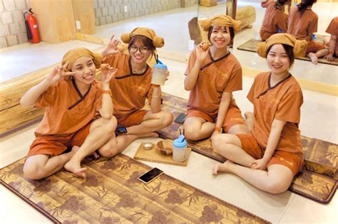 【真航易起飛．韓國釜邱雙城4日】加耶主題公園、最新樂天世界、八公山纜車、炸雞主題樂園、江畔鐵道自行車、長腳蟹大餐 Eztravel易遊網