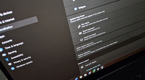 Windows 11s Leaked Taskbar Feature Could Recommend Apps Sites Or Snap