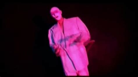 Cabaret Bizarre Scene6 Porn Videos