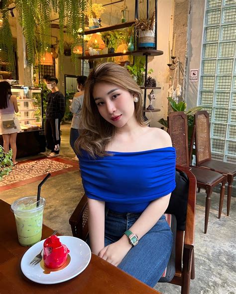 គ្រុប សប្បាយអារម្មណ៍