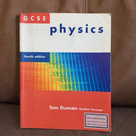 Gcse Physics Textbook Hobbies And Toys Books And Magazines Textbooks On Carousell
