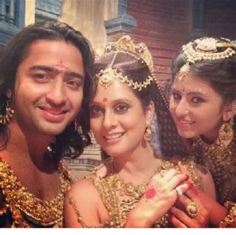 Pin By Harini Lk On Mahabarath Indian Women Fashion Beautiful