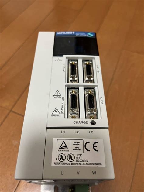 Yahooオークション 三菱 Mitsubishi サーボアンプ Mr J2s 60b 中古