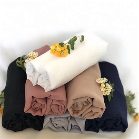 Jual HIJAB SEGI EMPAT PARIS PREMIUM BAHAN POLYCOTTON Shopee Indonesia