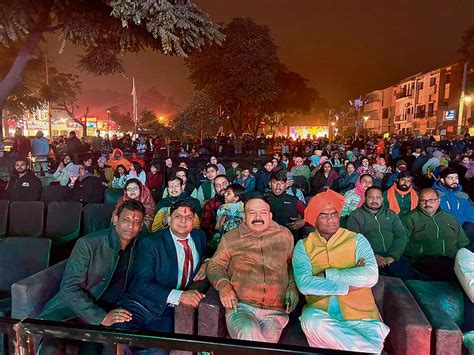 चडगढ म पहल बर शर रम सटर नइट dainiktribuneonline