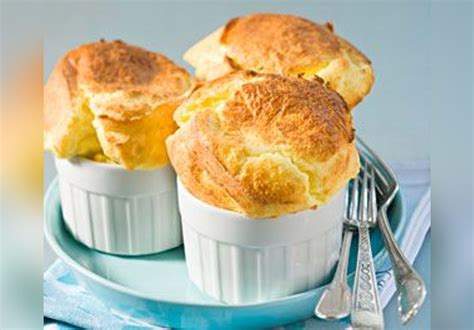 Le soufflé au fromage Recette du soufflé au fromage Version Femina