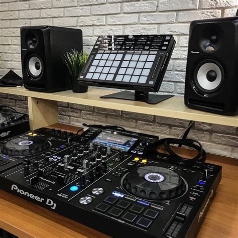 Scratch Dj Academy Home Facebook