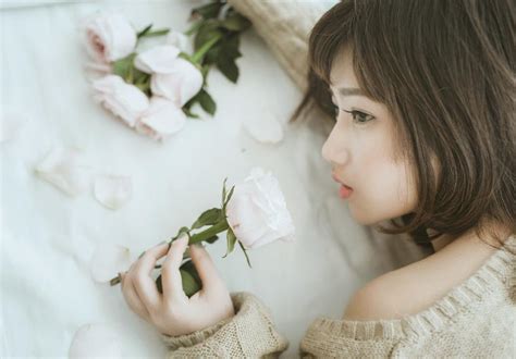 アダルトっていいね！ 【エッチなナゾナゾ③】 ※答えは下にありますよぉω Q．21 家族構成 父、母、姉、妹 この家の誰かに