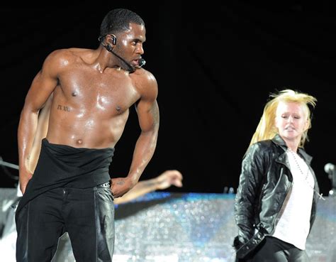 Jason Derulo Picture 1 Jason Derulo Performs During The Black Eyed