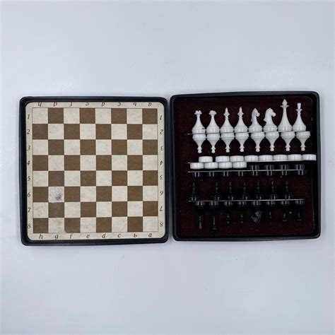 Шахматы дорожные шашки Киев Знак качества СССР купить на Ozon по низкой цене в Армении