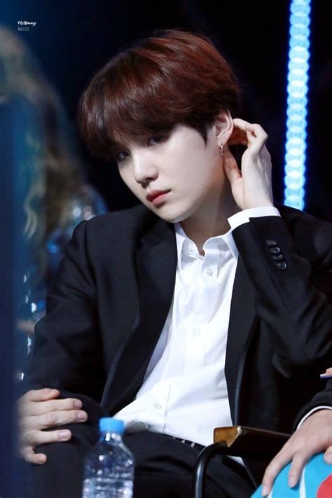 Fistbump On Twitter Min Yoongi Suga Bts Suga