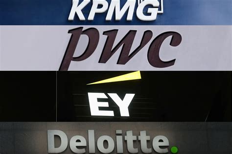 Big Four Firms Keeping Hybrid Work Ey Deloitte Pwc Kpmg Entrepreneur