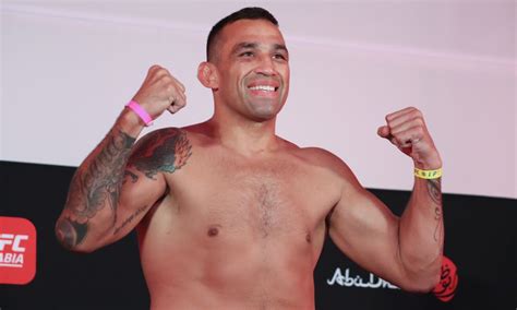 Werdum aposta em Jones como campeão dos pesados mas garante Venço