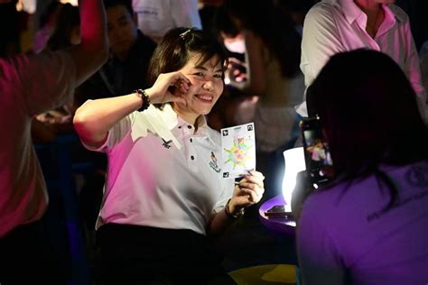 Photo Gallery ครั้งแรก ลอยกระทงดิจิทัลในสวนสันติภาพ สืบสานประเพณี ลดขยะ ลดผลกระทบสิ่งแวดล้อม