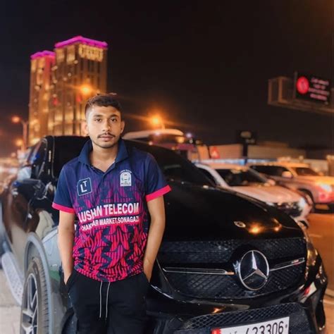 অপেক্ষার শেষ প্রহর Mazharul9426 • Threads Say More
