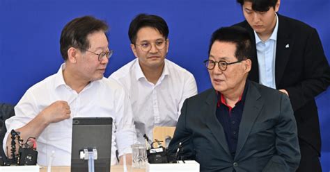 속보 올드보이 박지원 최고령 당선인 등극만 81세