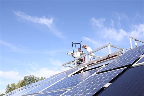 Volt Var Control Techniques Using Renewable Distributed Generation