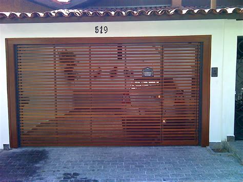 Fotos portões de madeira para garagem Decorando Casas