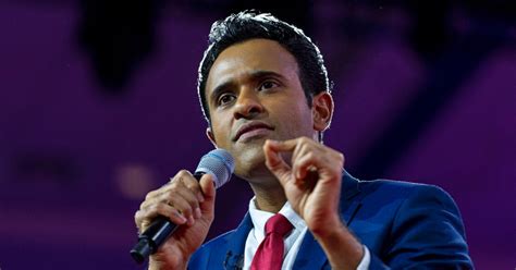 Vivek Ramaswamy Highlights Faith In His Campaign — And Navigates