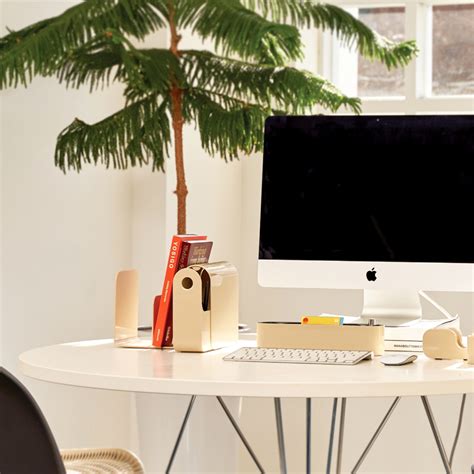 Poom 에이플럼 북스탠디 책꽂이 겸 연필꽂이 북홀더