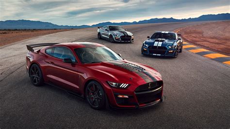 Shelby Mustang Wallpapers Top Free Shelby Mustang Backgrounds Wallpaperaccess
