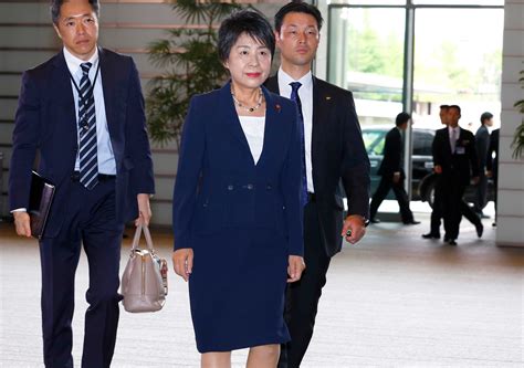 日本地震救援之际，外相访问乌克兰承诺提供54亿日元援助，日本民众指责“自民党是弃民党”上川连斯基