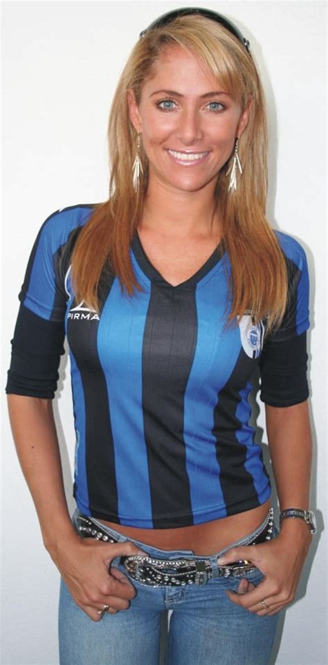 Inez Sainz Image