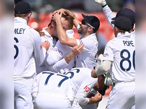 Hyderabad Test England Beat India By 28 Runs In First Match