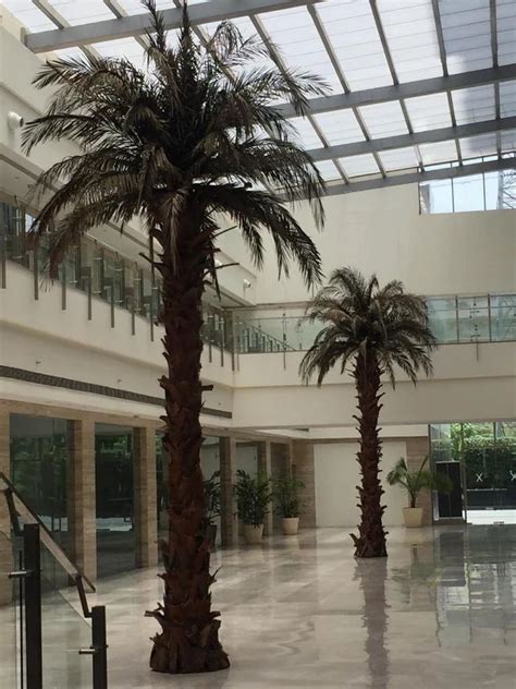 Green Silk Artificial Date Palm Tree 20 Ft Dt 07 Packaging Size 2