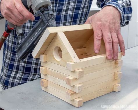 Diy Log Cabin Birdhouse Easy Scrap Wood Project Saws On Skates