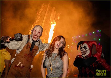 Photo Billie Eilish Colin Farrell Halloween Horror Nights 14 Photo