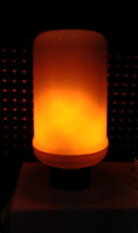 LED Flame Bulb E Lampu Api Lampu Hias LED Solar Cell