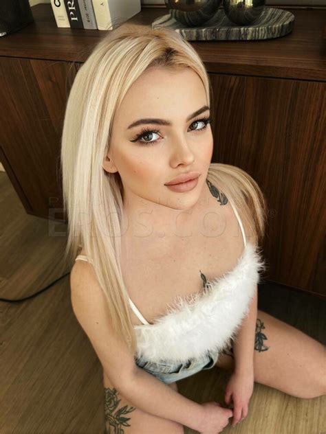 Viola Model 3176611115 Located In California Los Angeles