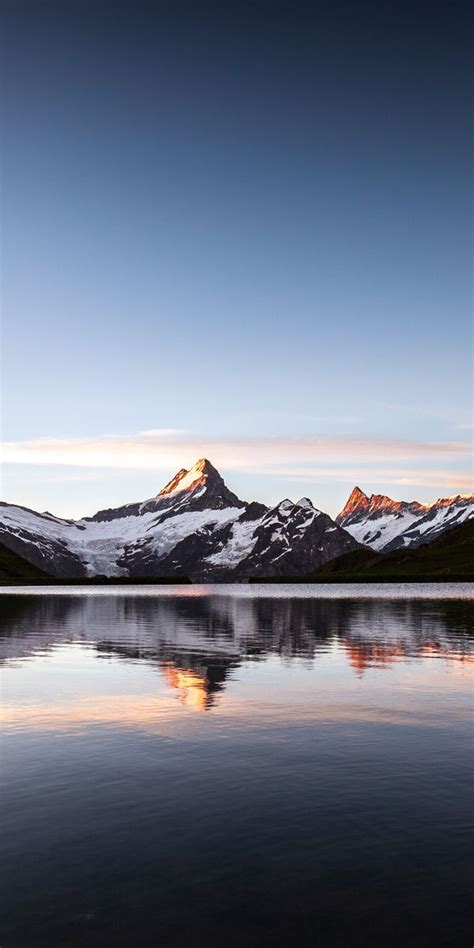Обои на рабочий стол Швейцария Земля природа Озеро Бахальпзее Озеро Гора Отражение Озера
