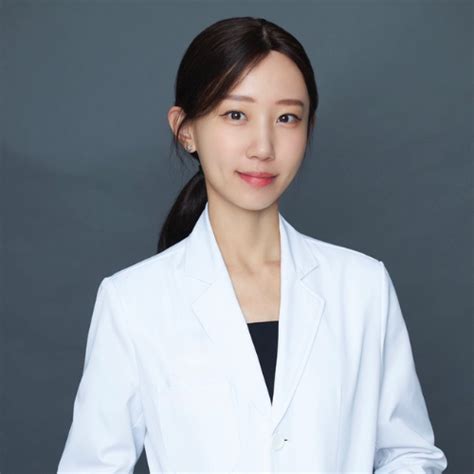 라리안청담의원 강지연 강남언니 1등 성형수술and피부시술 정보앱 라리안청담의원 강지연 강남언니 1등 성형수술and피부시술 정보앱