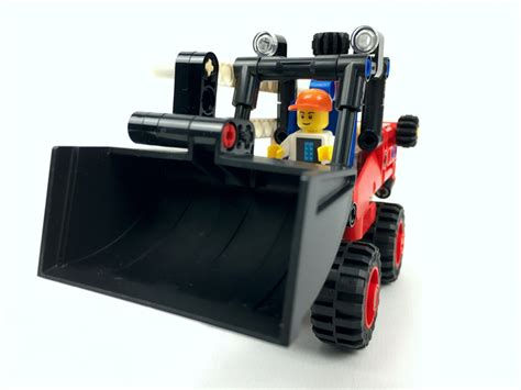 LEGO Technic 42116 Kompaktlader und 42117 Rennflugzeug im Review ...