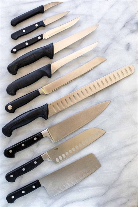 Types Of Kitchen Knives And Their Uses Kitchen Knives Knife Set