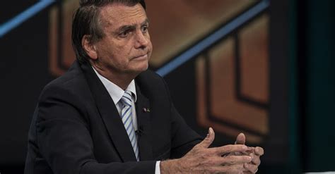 Bolsonaro Concede Indulto De Natal A Policiais E Militares Migalhas