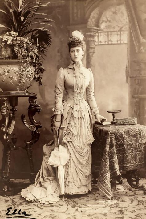 40 Elegant Portraits Of Grand Duchess Elizabeth Feodorovna From The