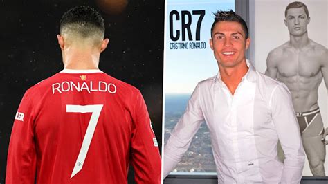 Cristiano Ronaldo Jadi Pesepak Bola Berpendapatan Tertinggi Pada 2021