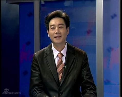 资料：成都电视主持人甄选选手简介 吕冲影音娱乐新浪网