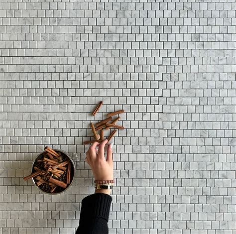 Staggared Brick Bianco Carrara Mosaic Tile 1x1 Polished Bathroom Floor