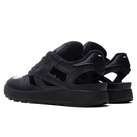 Maison Margiela x Reebok Décortiqué’ Classic Leather Sneaker - Black ...