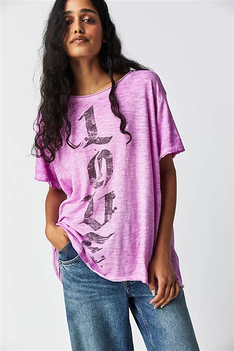 Magnolia Pearl Love Script Tee Free People