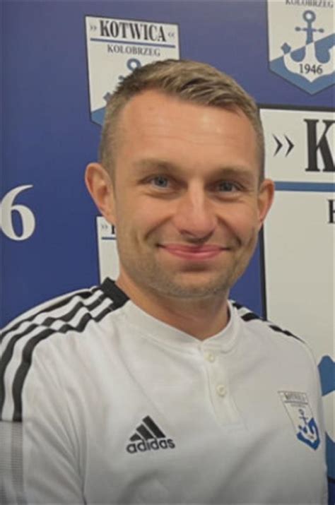 24Kurier pl Piłka nożna Łukasz Sierpina z PKO BP Ekstraklasy do Kotwicy