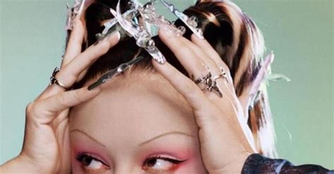 할리우드에서 제일 핫한 네일 아티스트가 한국인