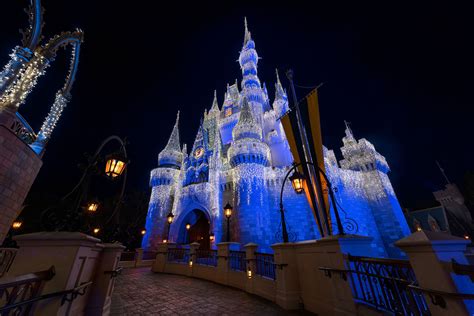 Cinderella Castle Dream Lights At Magic Kingdom Will Not Return For