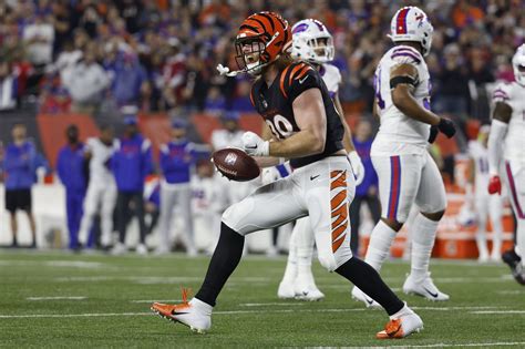 Who Will Win Bengals Vs Bills Odds Lines Picks And Predictions
